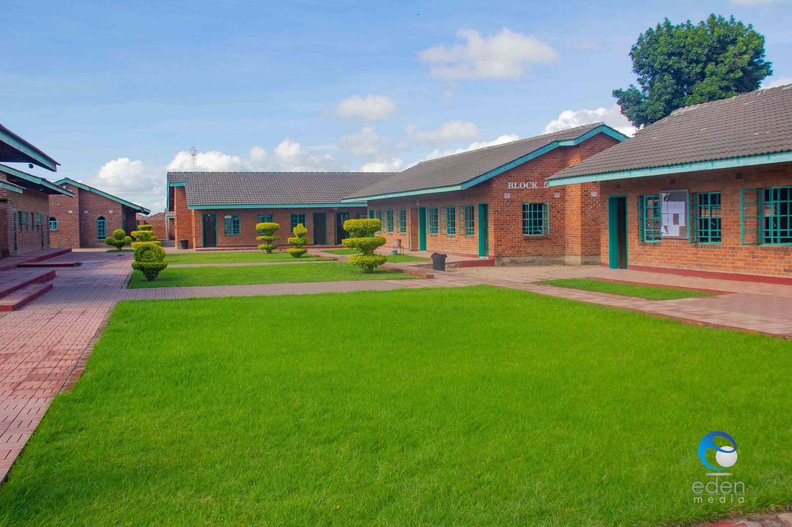 About Us – Winwood College